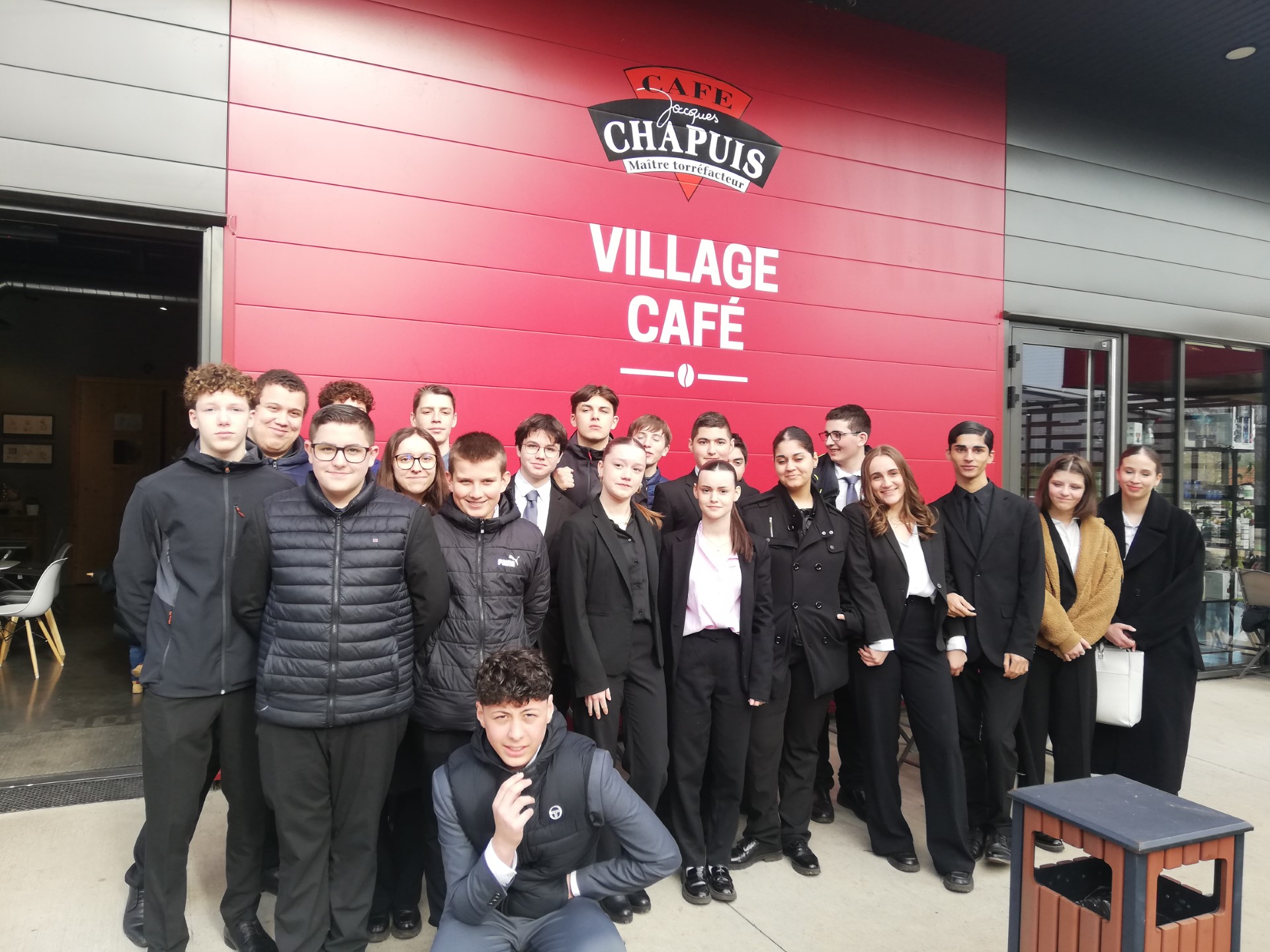 Les 2nds FMHR ont visités ce mercredi le musée des cafés Chapuis à ...